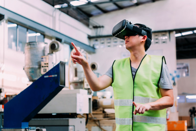 The Guide To Augmented Reality (AR) In Manufacturing - Made Smarter